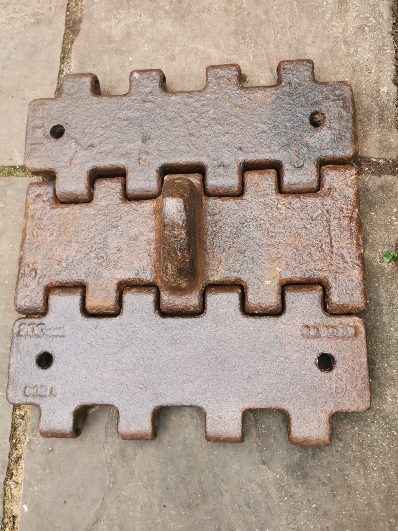 ww2 original soviet t34 tank track - Total Relics